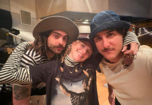 Artists With Four-Octave Vocal Ranges - The HyperHive