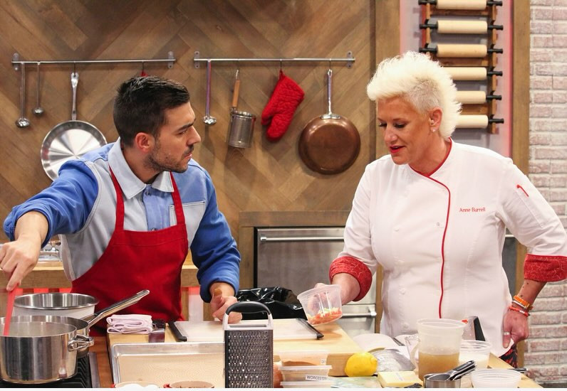Anne Burrell Death: Food Network Mourns a Beloved Chef - The HyperHive