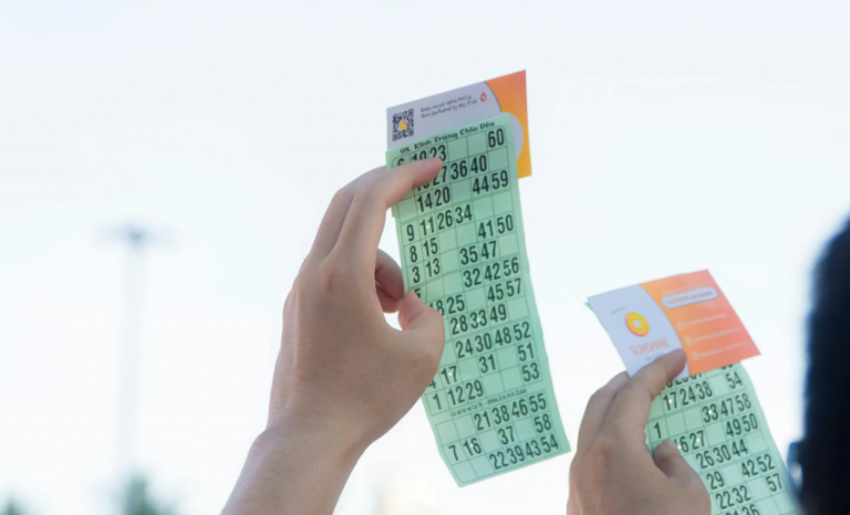 20-Year-Old Wins Lottery, Picks $1,000 Every Week for Life - The HyperHive
